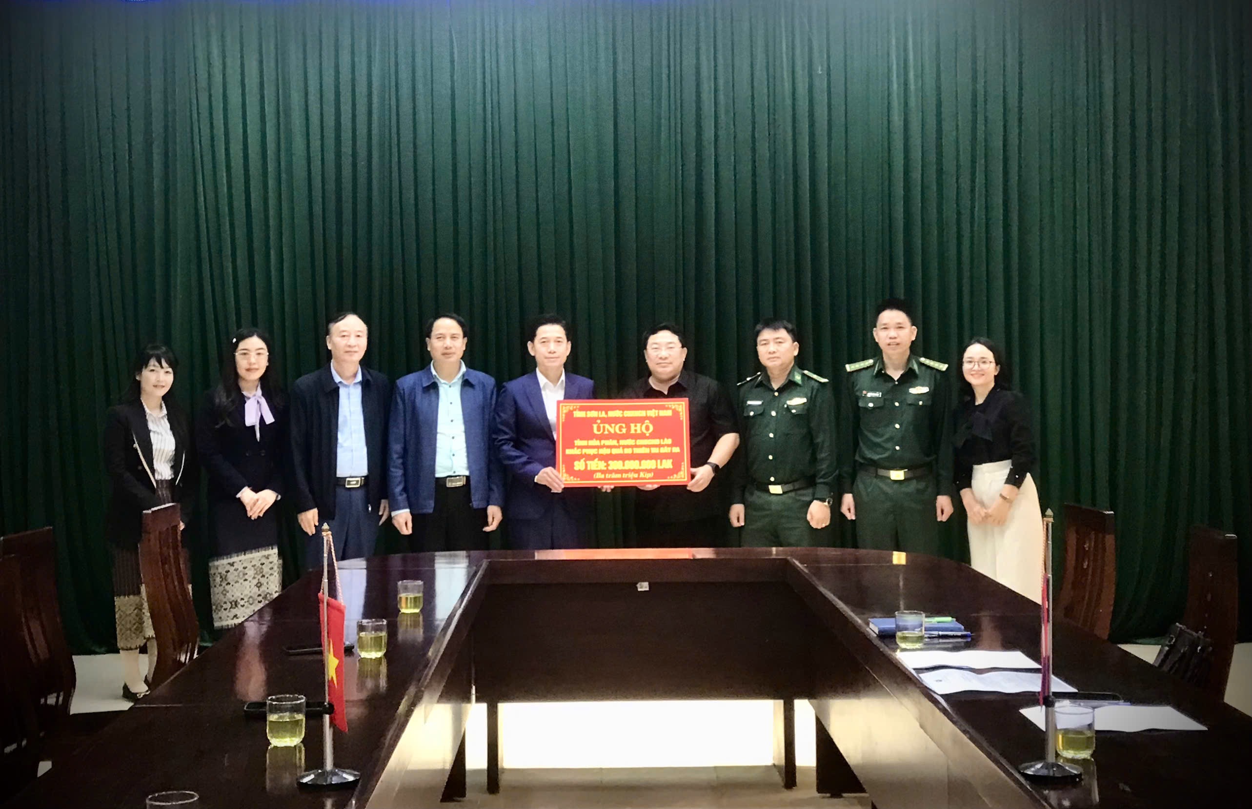 Sơn La hỗ trợ tỉnh Hủa Phăn, nước Cộng hòa dân chủ nhân dân Lào khắc ...